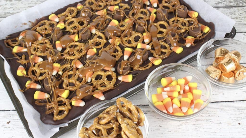 Candy Corn Rolo Bark - Mama's On A Budget No Bake