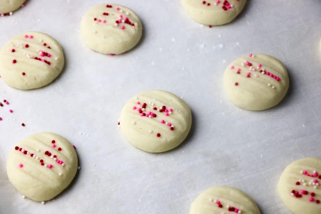 Whipped Shortbread Cookies - Mama's On A Budget