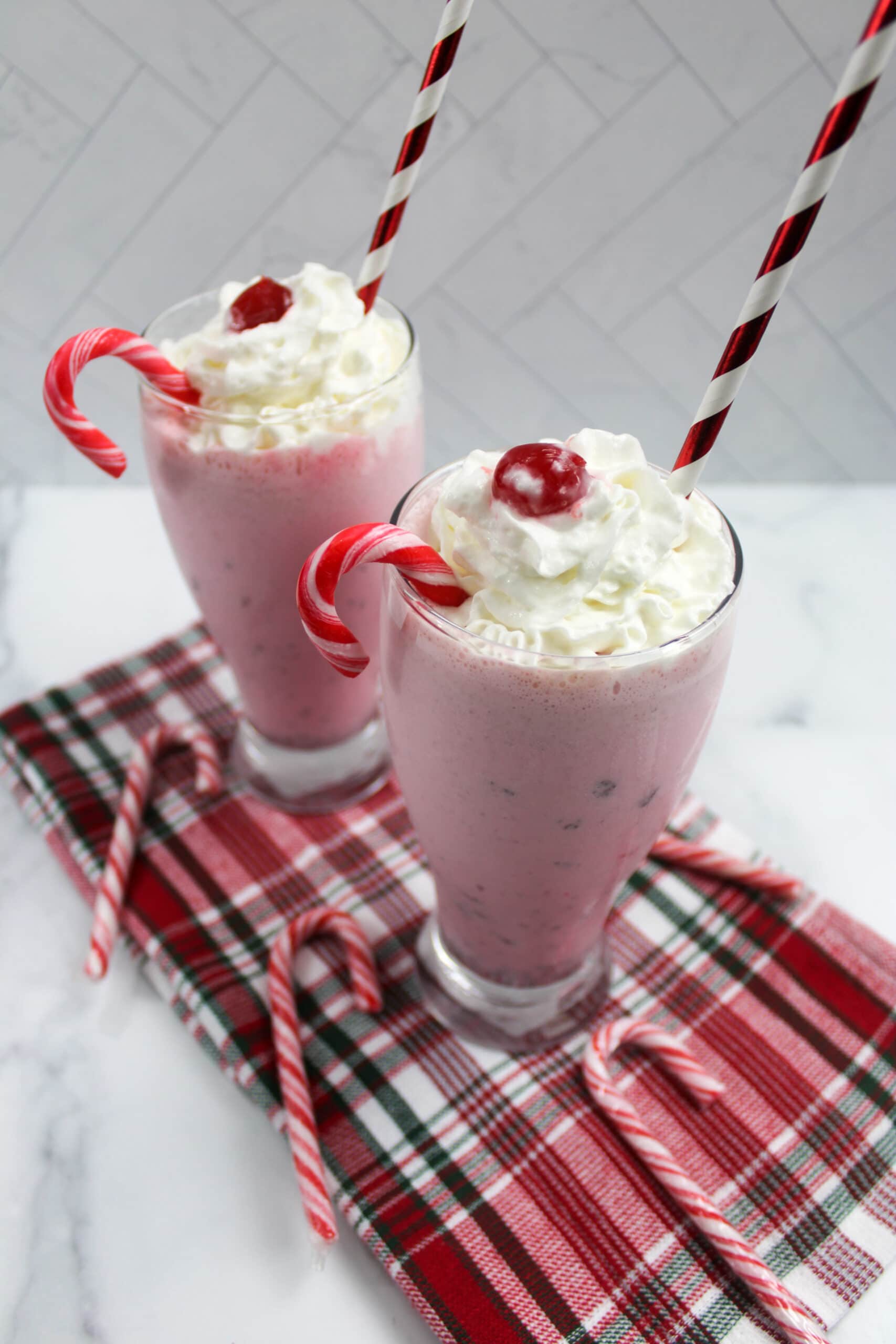 Copycat Chickfila Peppermint Milkshake - Budget-friendly Recipes For ...