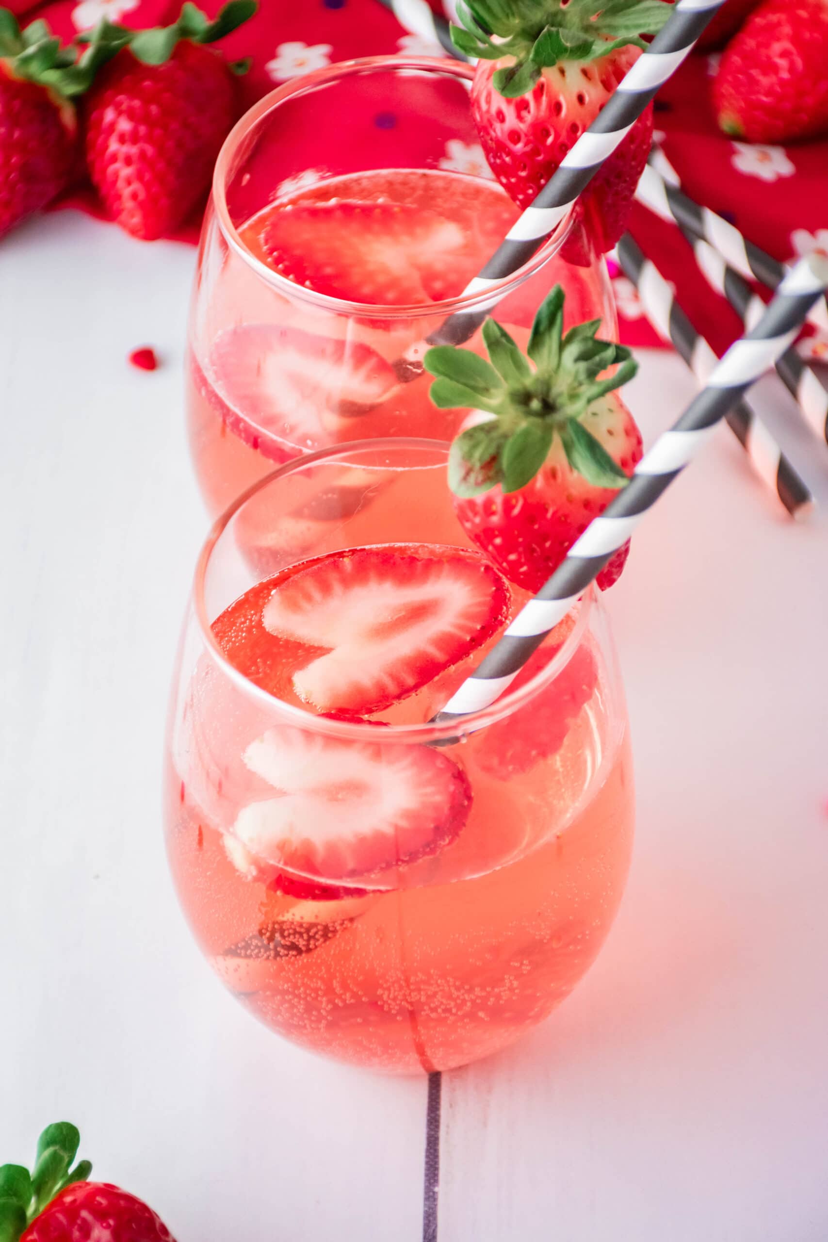 Strawberry Cocktail - Mama's On A Budget