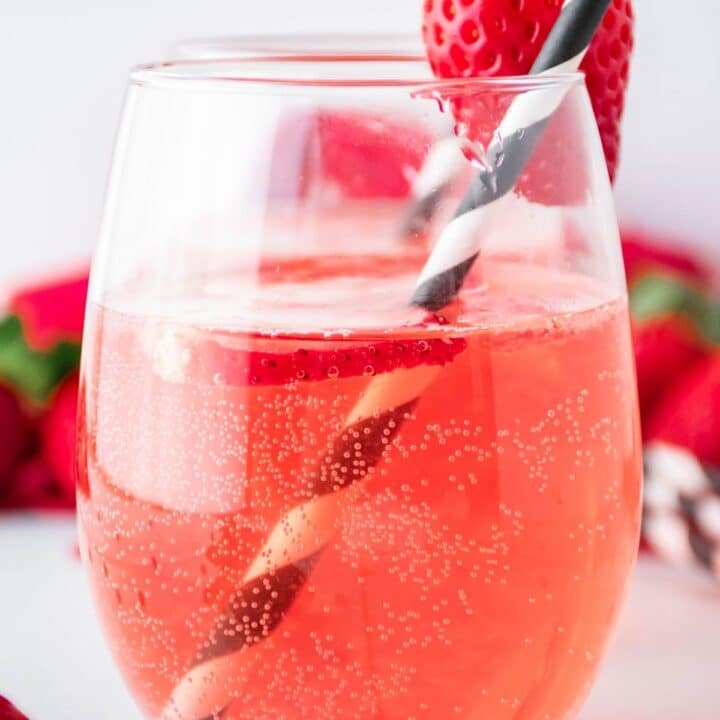 Strawberry Cocktail - Budget-friendly Recipes For The Whole Family
