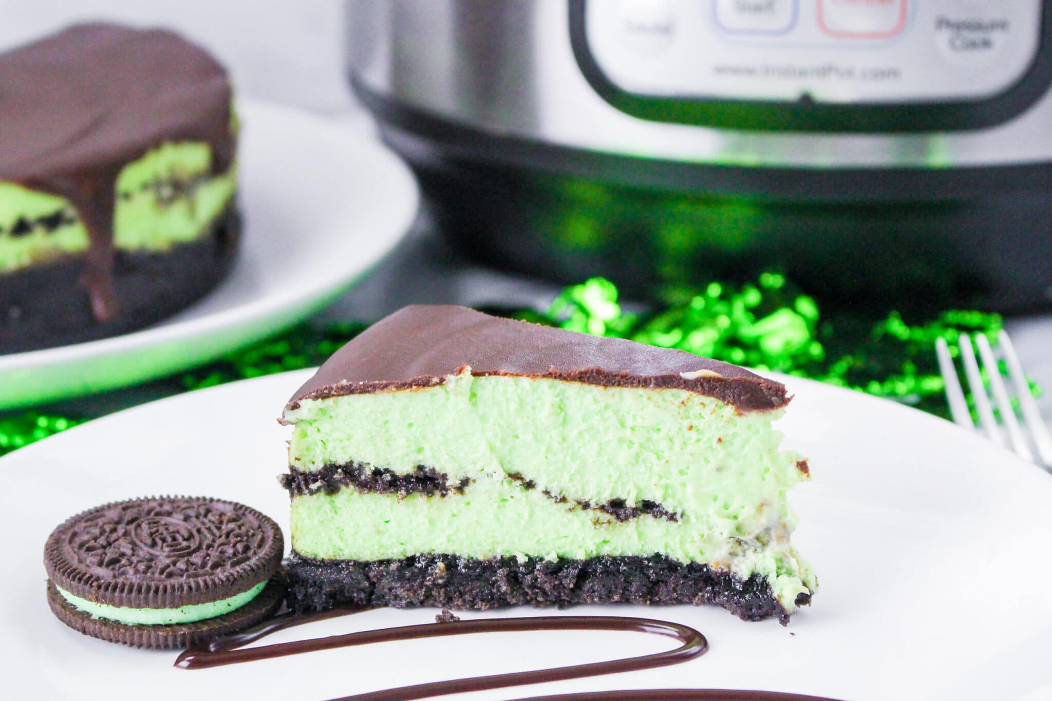 Instant Pot Mint Cheesecake - Mama's On A Budget