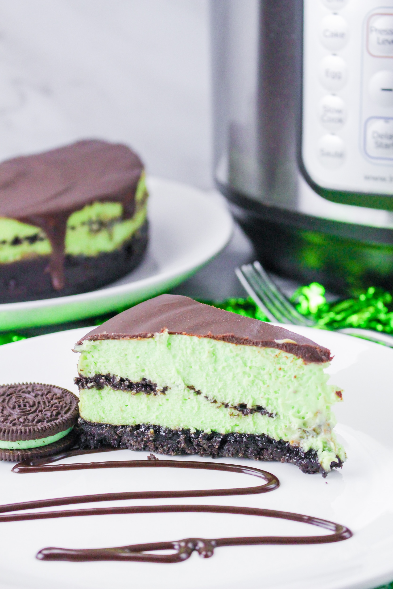 Instant Pot Mint Cheesecake - Mama's On A Budget