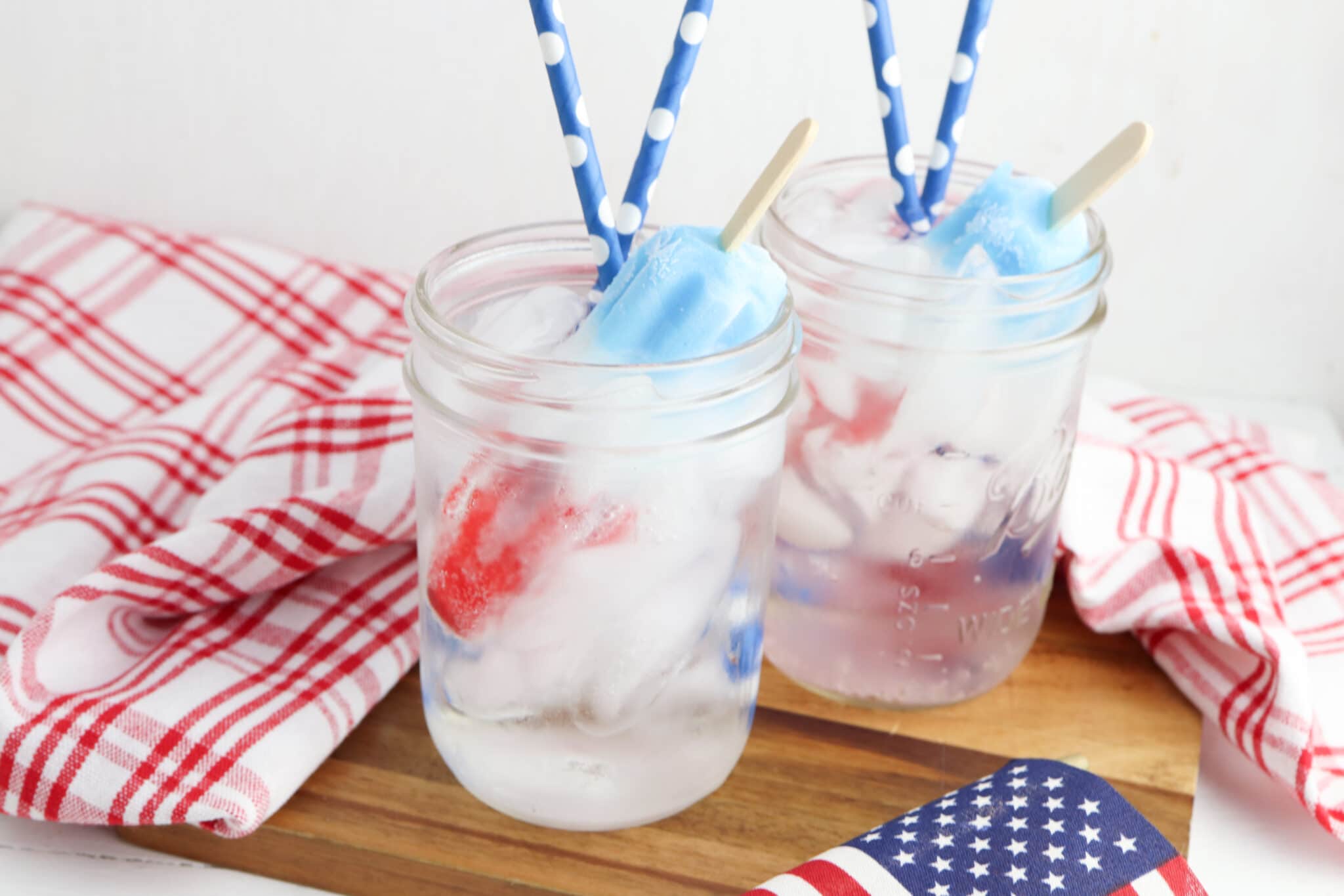 Bomb Pop Mocktail - Mama's On A Budget