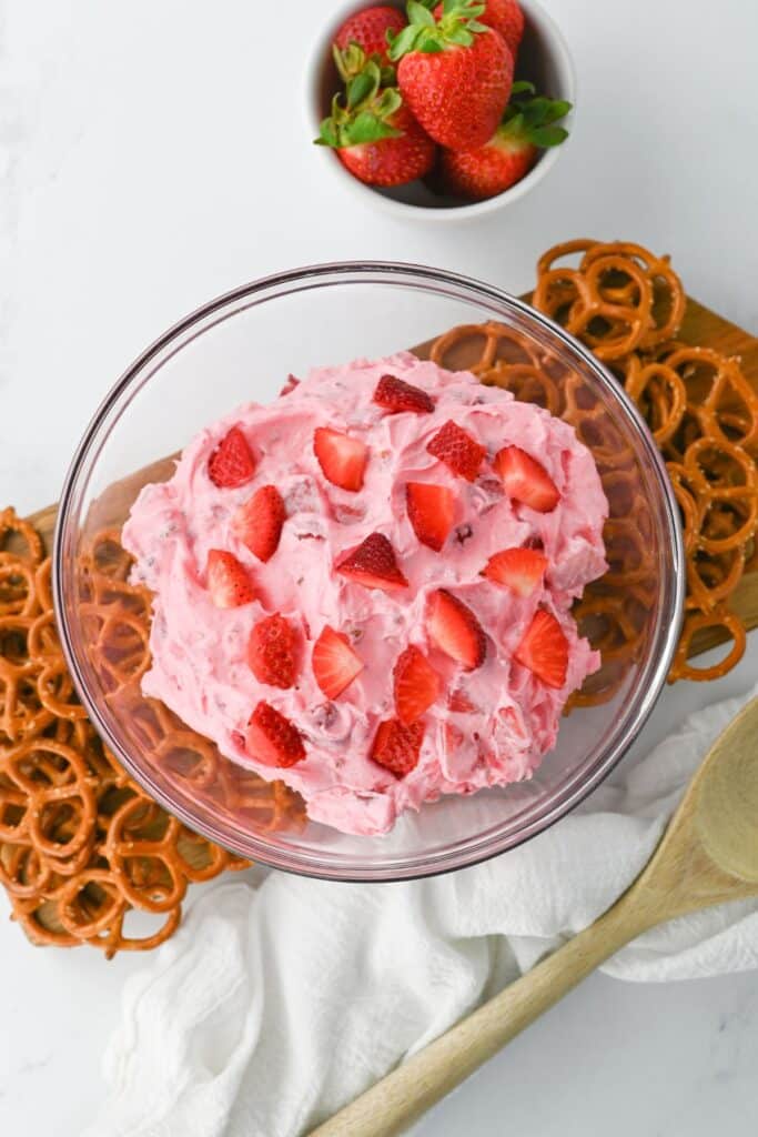 Strawberry Pretzel Dip - Budget-friendly Recipes For The Whole Family