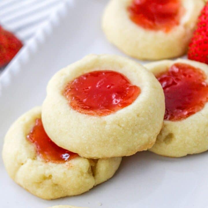 Strawberry Shortbread Cookies - Mama's On A Budget