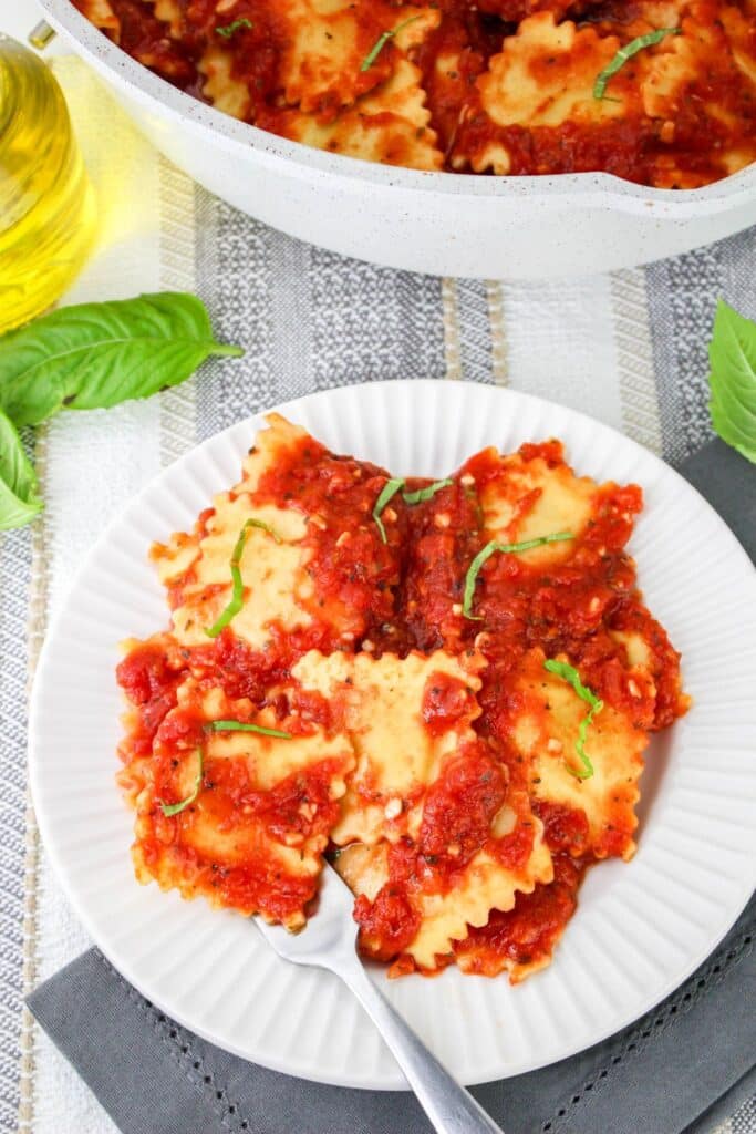 Ravioli Pomodoro - Budget-friendly Recipes For The Whole Family