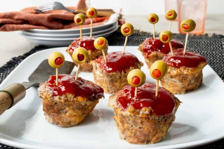 Halloween Meal Recipes for a Spooky Celebration - Budget-friendly ...