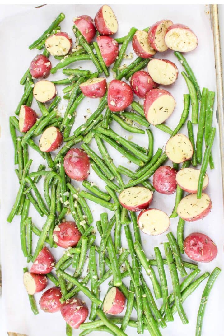 Sheet Pan Roasted Green Beans and Potatoes - Mama's On A Budget