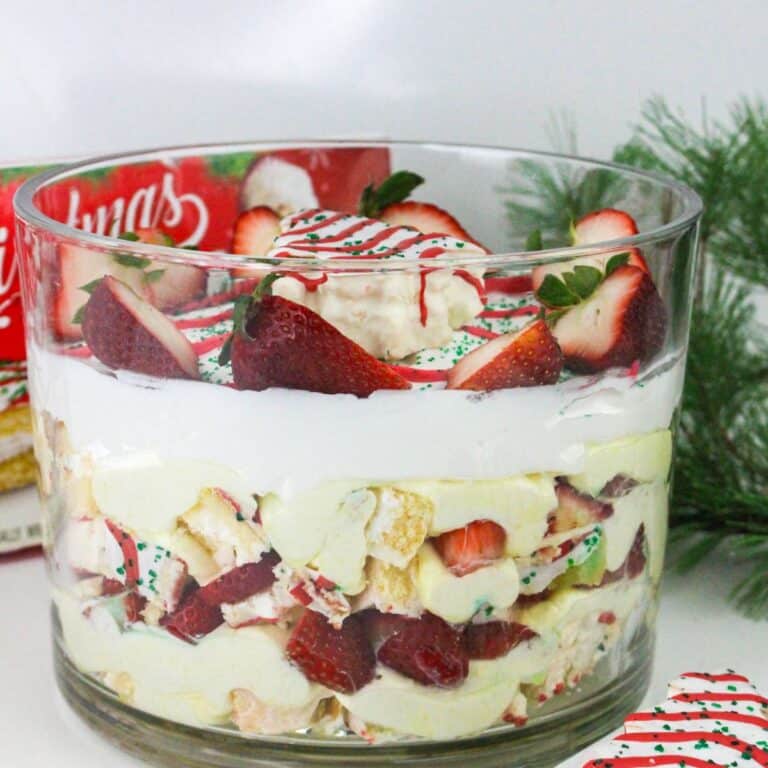Little Debbie Christmas Tree Cake Trifle - Mama's On A Budget