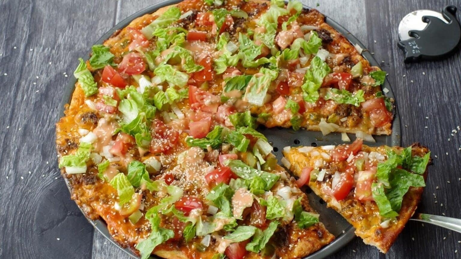 Ultimate Pizza Recipe Collection - Mama's On A Budget