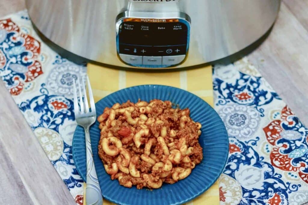 14 Easy Slow Cooker Recipes - Budget-friendly Recipes For The Whole Family