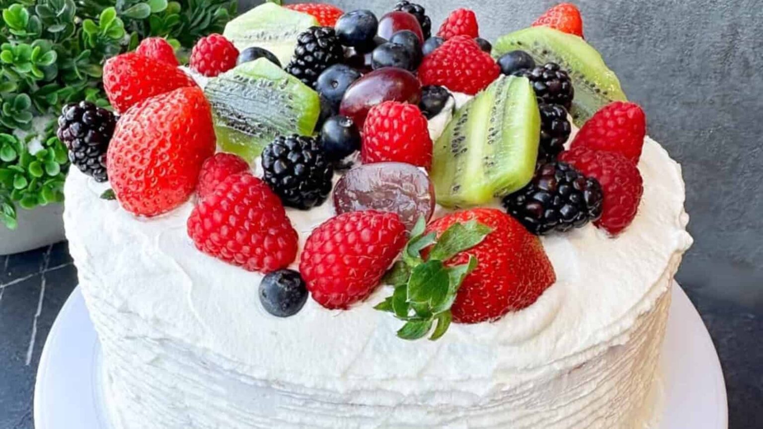 10 Delicious Cakes from Classic Vanilla to Exotic Thai Butter Cake ...