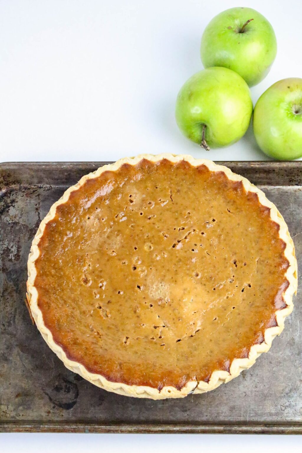 Pumpkin Apple Pie - Mama's On A Budget