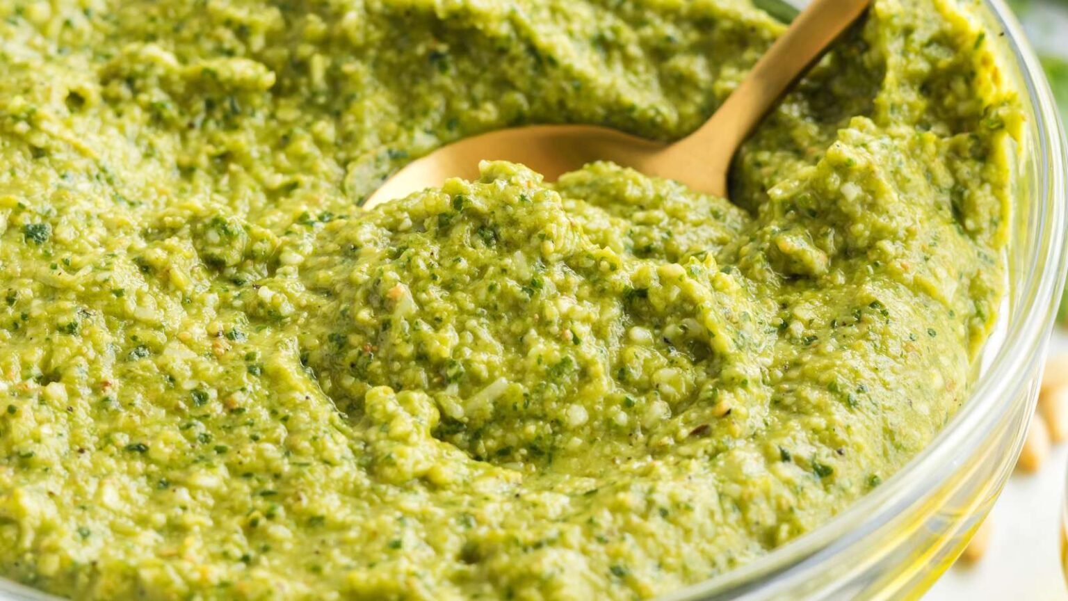 15 Pesto Dishes That Make Everything Better - Budget-friendly Recipes ...