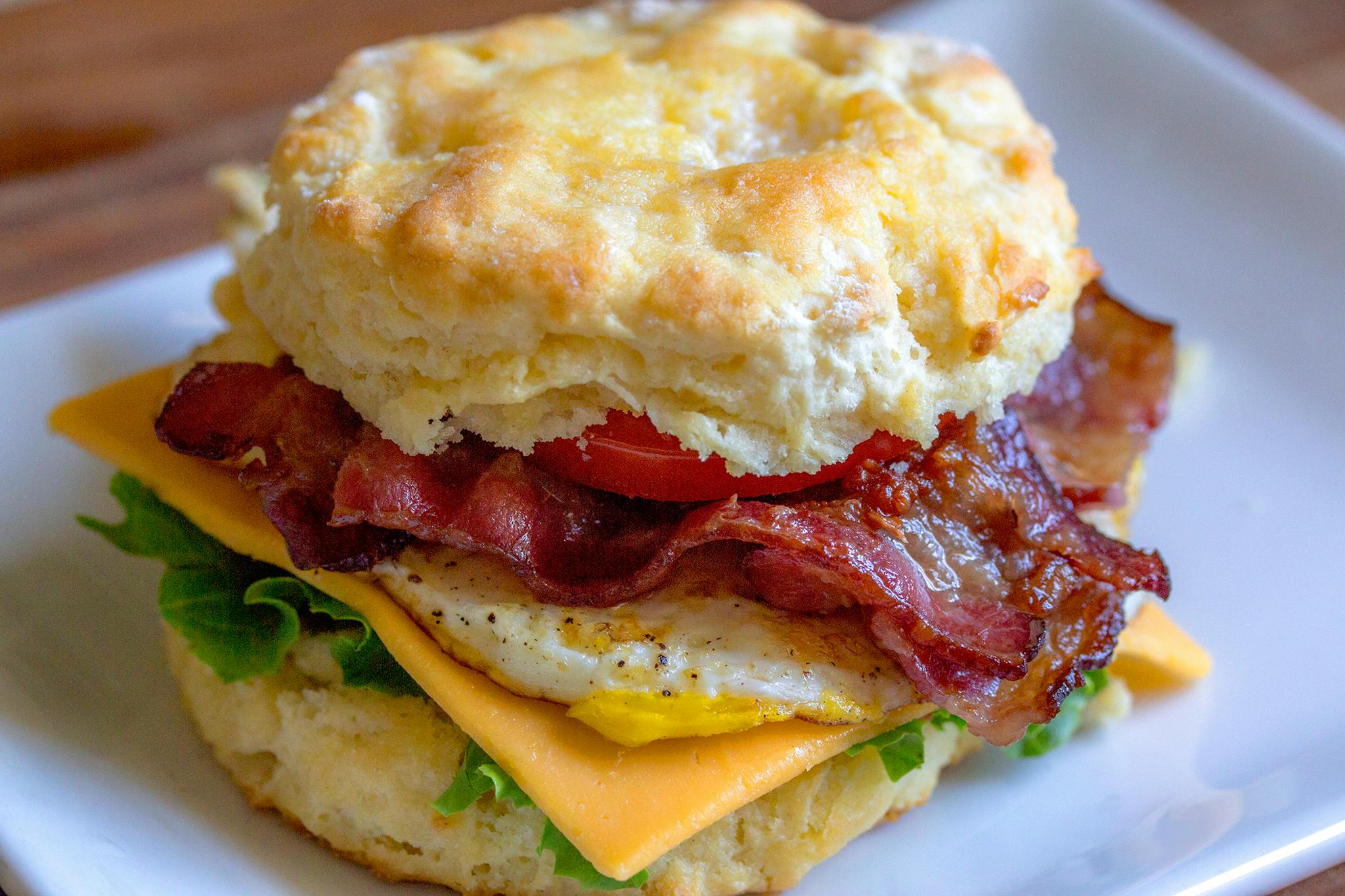 The Cheapest Drive-Thru Breakfasts You Can Get Right Now - Mama's On A ...