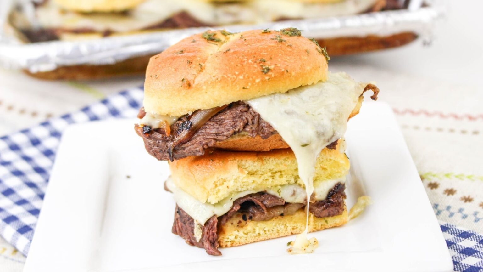 15 Savory Sliders Made Easy for Any Gathering - Budget-friendly Recipes ...
