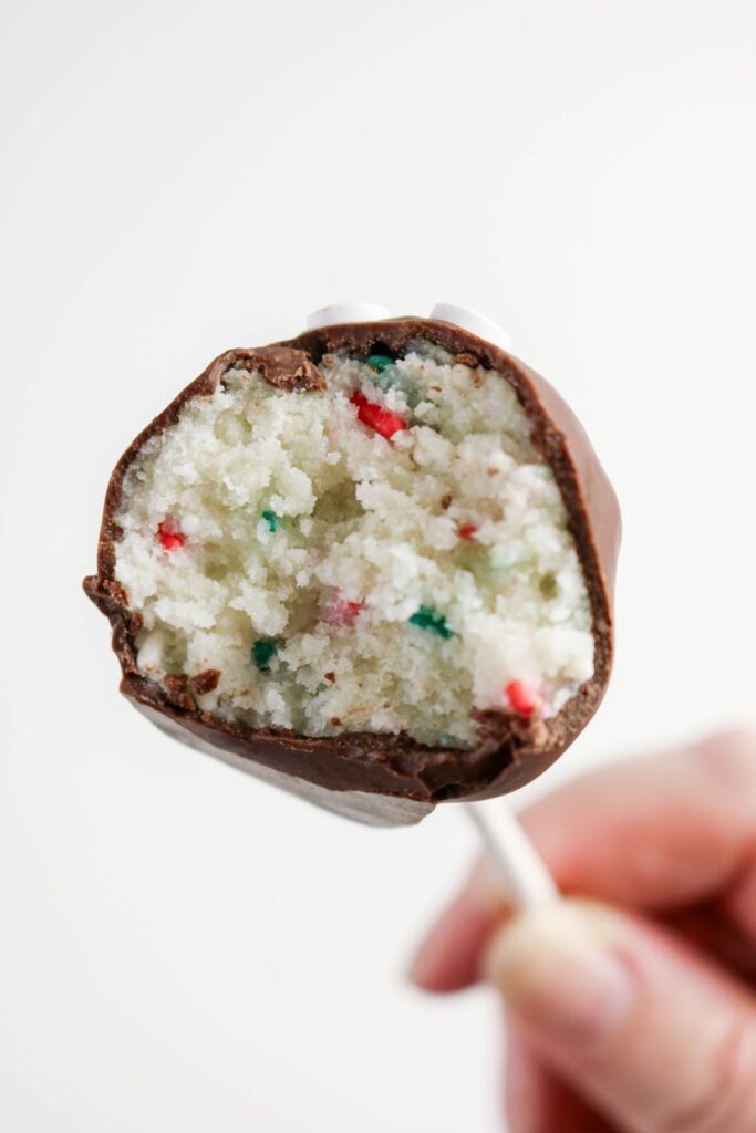 Reindeer Cake Pops - Mama's On A Budget