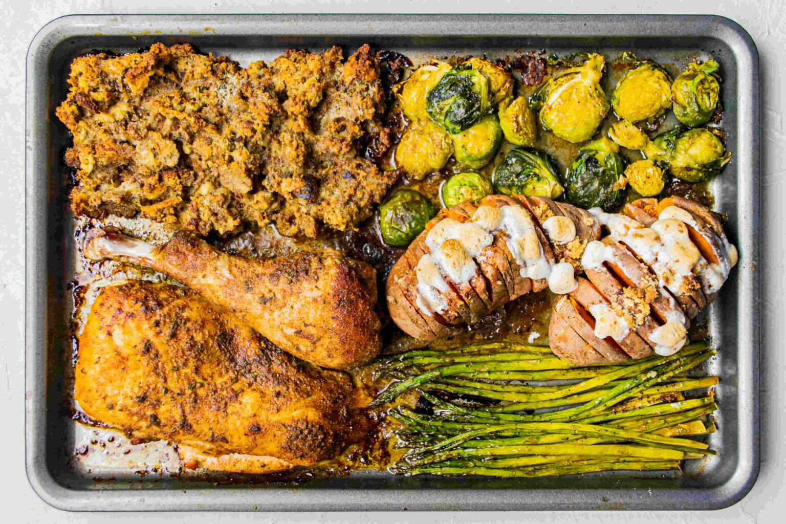 14 Holiday Dinner Ideas That Make Hosting Easier Than Ever - Budget ...