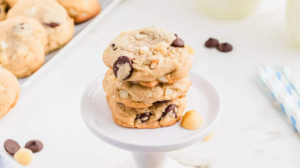 22 Ultimate Chocolate Chip Cookies for Every Sweet Tooth - Budget ...
