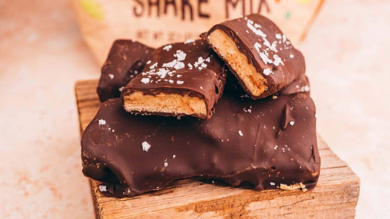 20 Dessert Bars Are Perfect for Every Sweet Craving - Budget-friendly ...