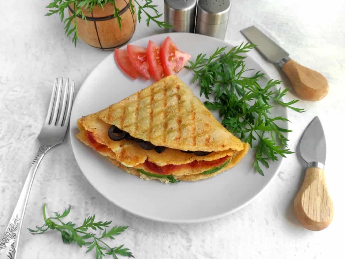 20 Easy Quesadilla Recipes Everyone Will Love - Budget-friendly Recipes ...